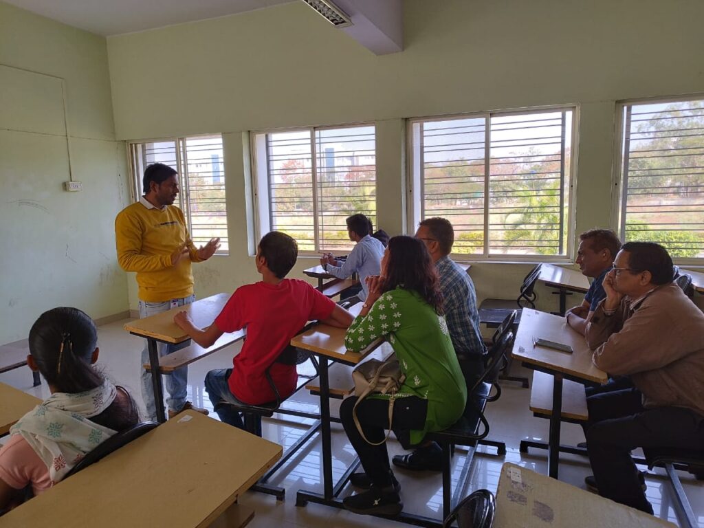 Mentor interaction with parents – PVG’s College of Engineering ...